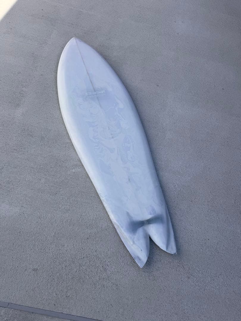 配送無料　xenosurfboard シングルフィッシュ