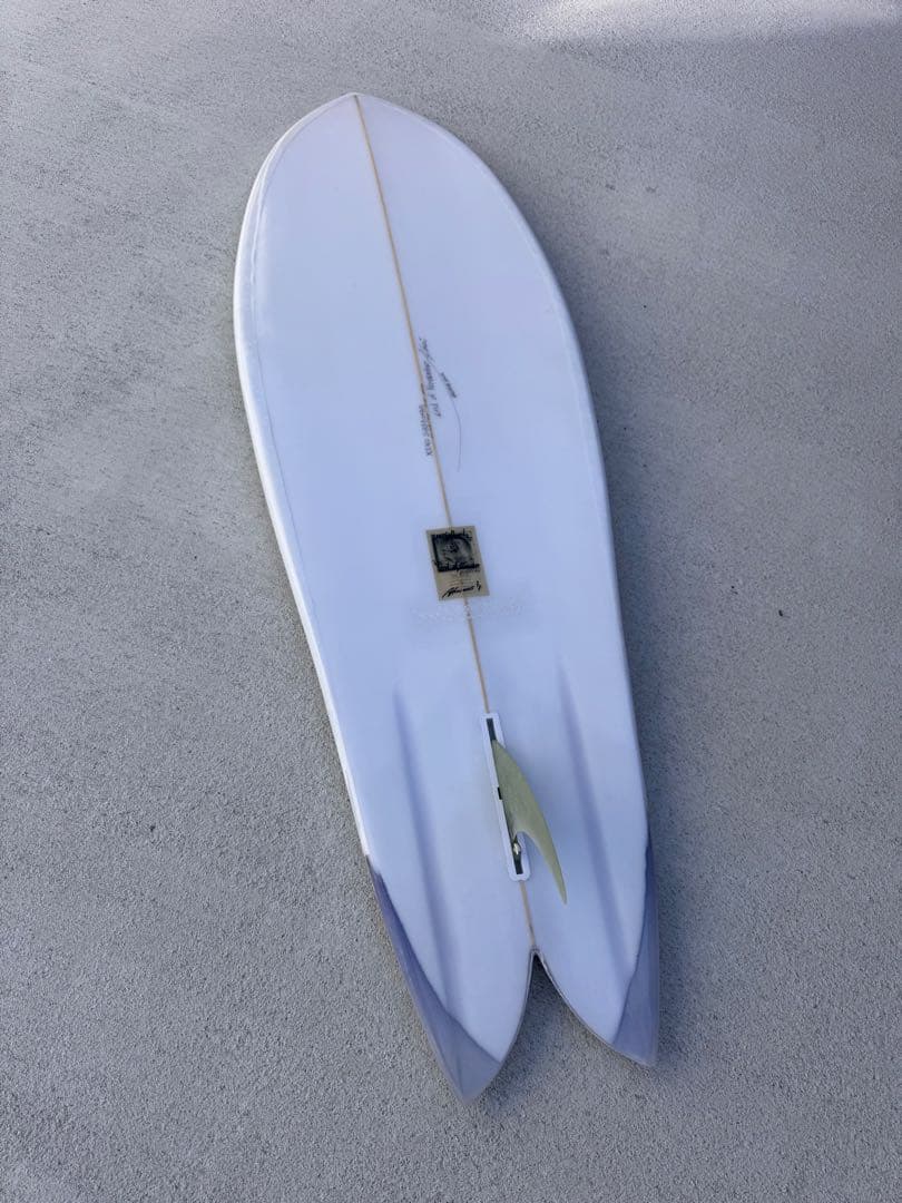 配送無料　xenosurfboard シングルフィッシュ