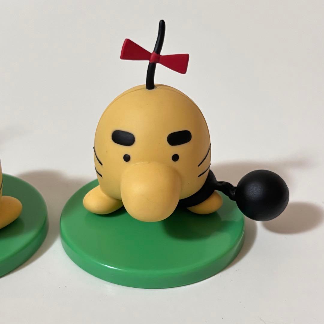 MOTHER2 ミニフィギュアコレクション5　どせいさん　ゴミ箱　足かせ
