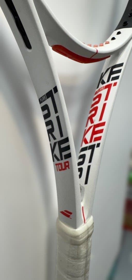 Babolat PURE STRIKE TOUR GRIP2テニスラケット