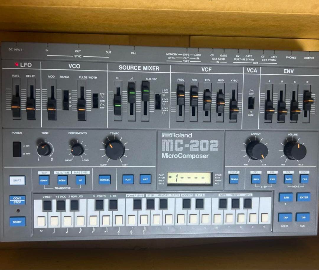 Roland mc-202 Micro computer美品