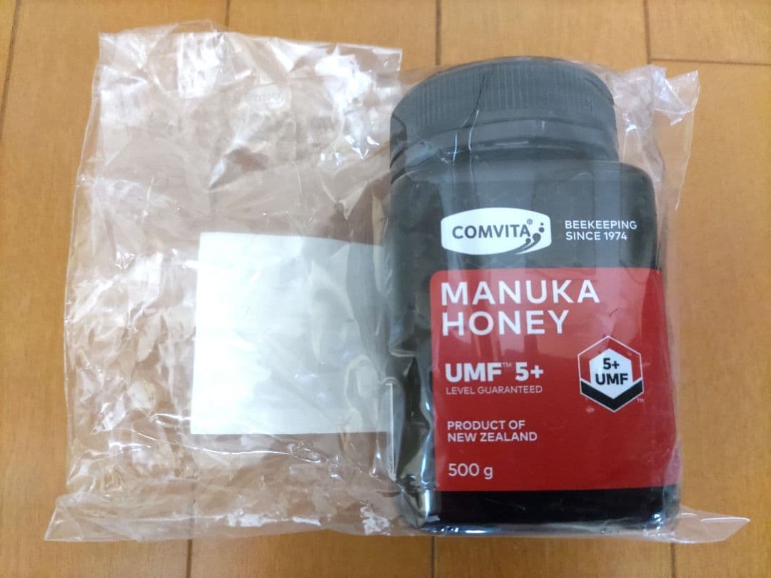 コンビタ社　マヌカハニーUMF5＋　500g×3本セット新品未開封COMVITA