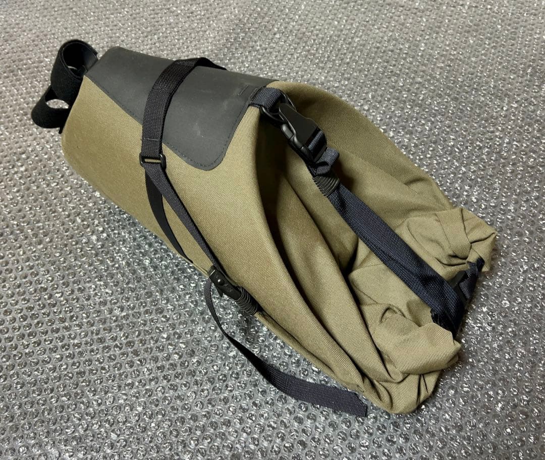 outer shell Expedition Seatpack サドルバッグ