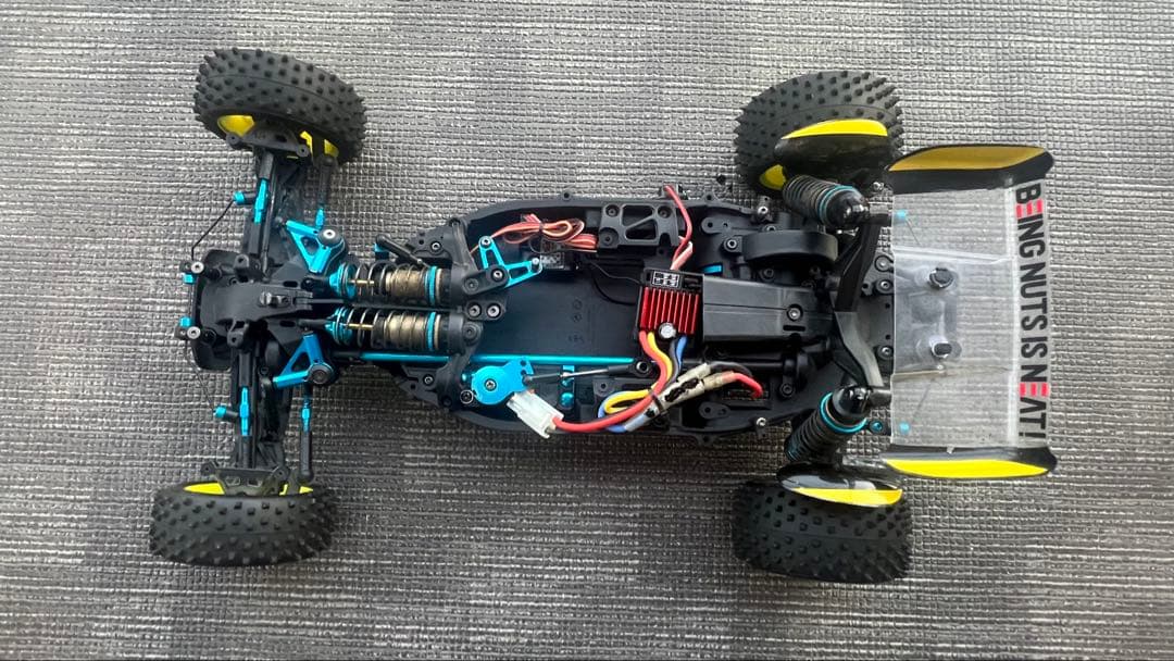 タミヤ　スーパーアバンテ(TD4シャーシ)