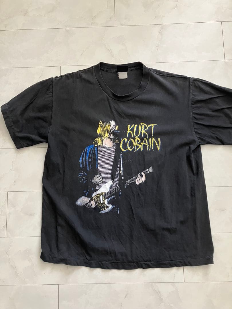 カートコバーン　 COBAIN ニルヴァーナ　NIRVANA Tシャツ