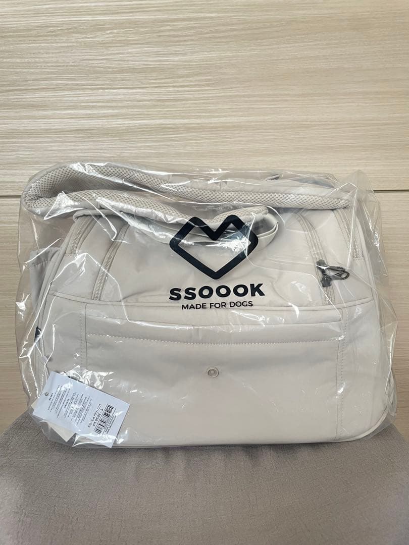 ssoook スリングバッグ　サイズS 新品未使用　即納