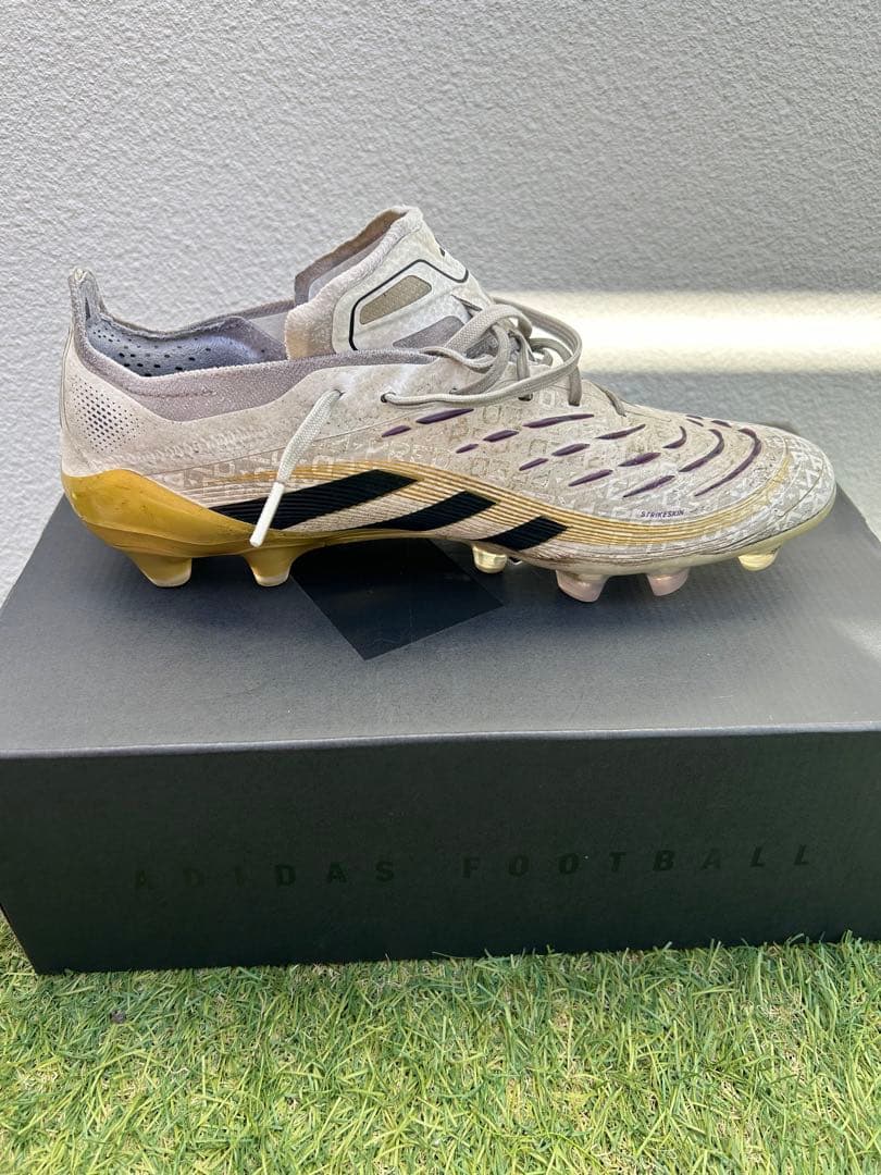 ※2足セット　adidas Predator サッカーシューズ