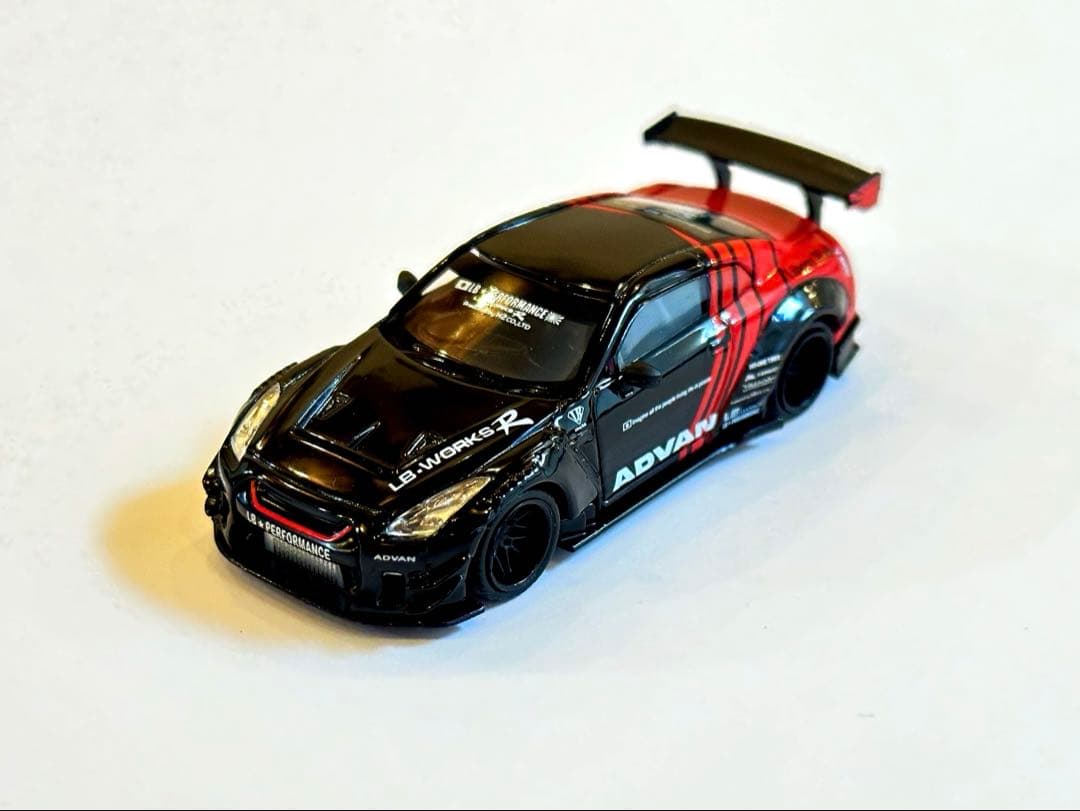 ミニカー MINI GT LBWK GT-R ADVAN