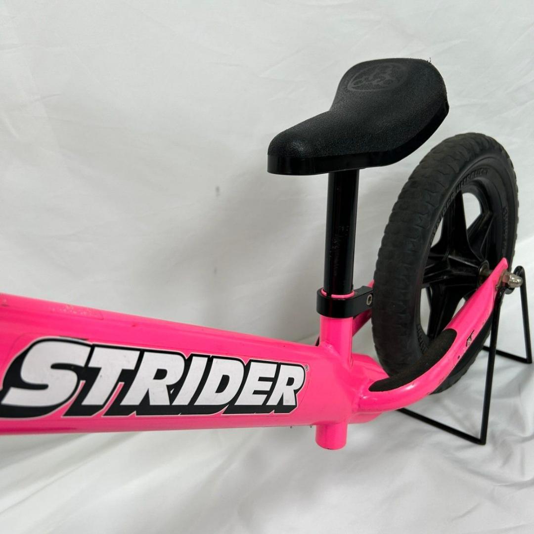 ストライダー 12インチ ピンク スタンド付き STRIDER キックバイク