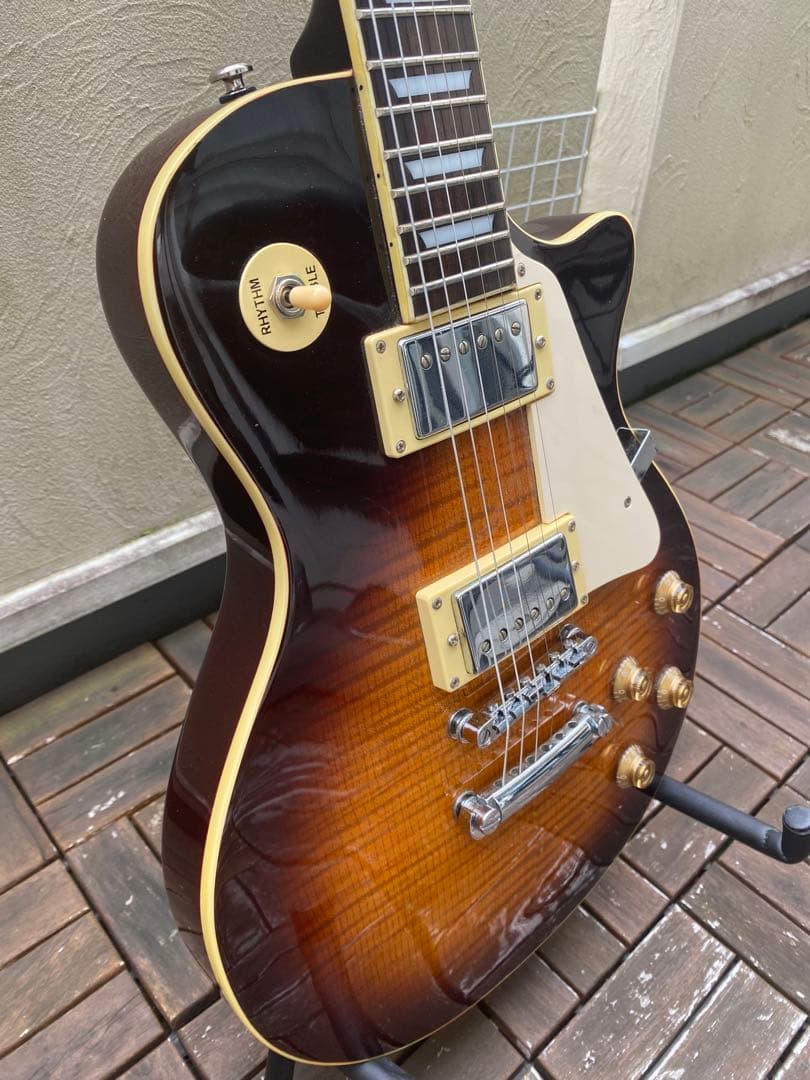 Silvertone(シルバートーン)