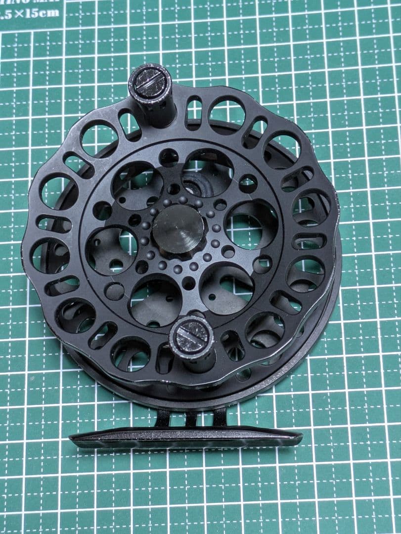 宇崎日新インヴィクタクロダイMBリミテッド85