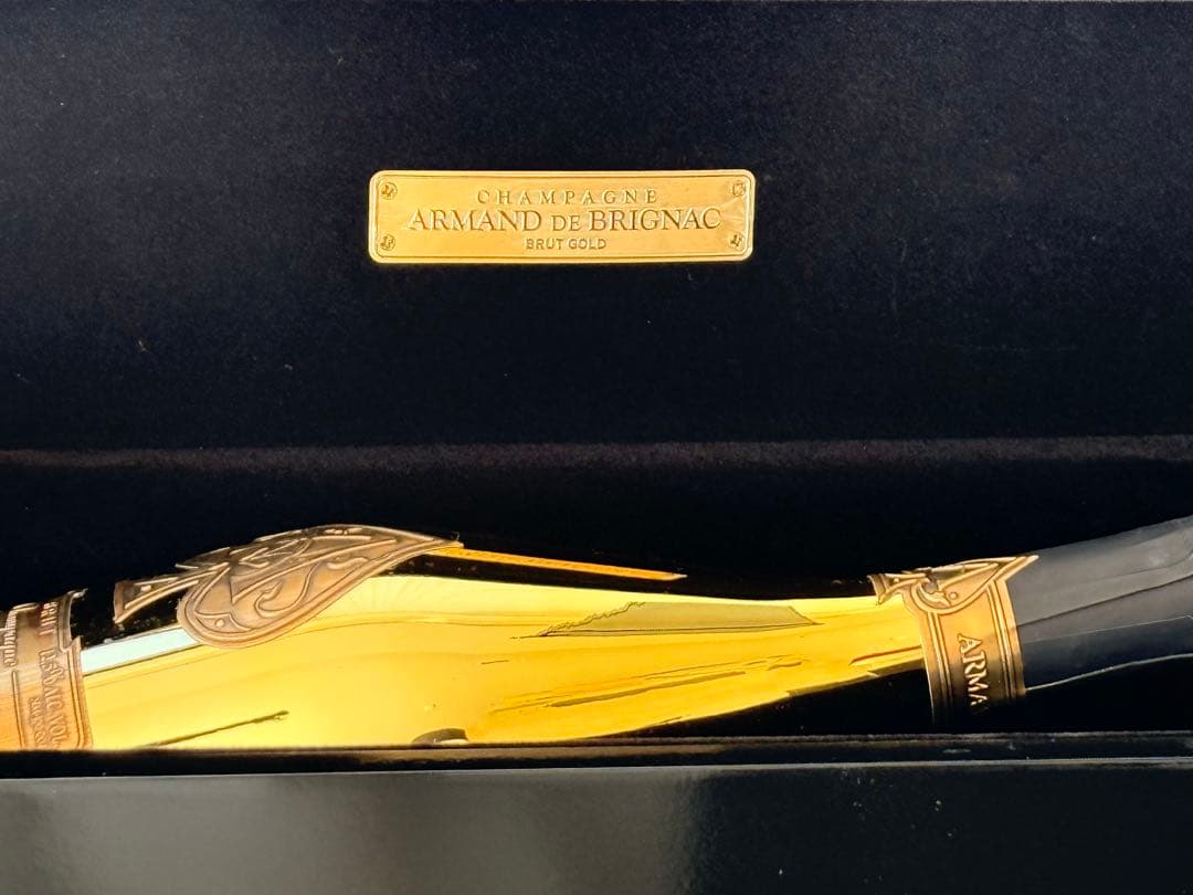 Armand de Brignac アルマンドゴールド シャンパン 750m