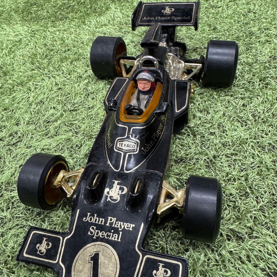 F1 JPS 1/18と1/36 2台セット コーギー社 イギリス製