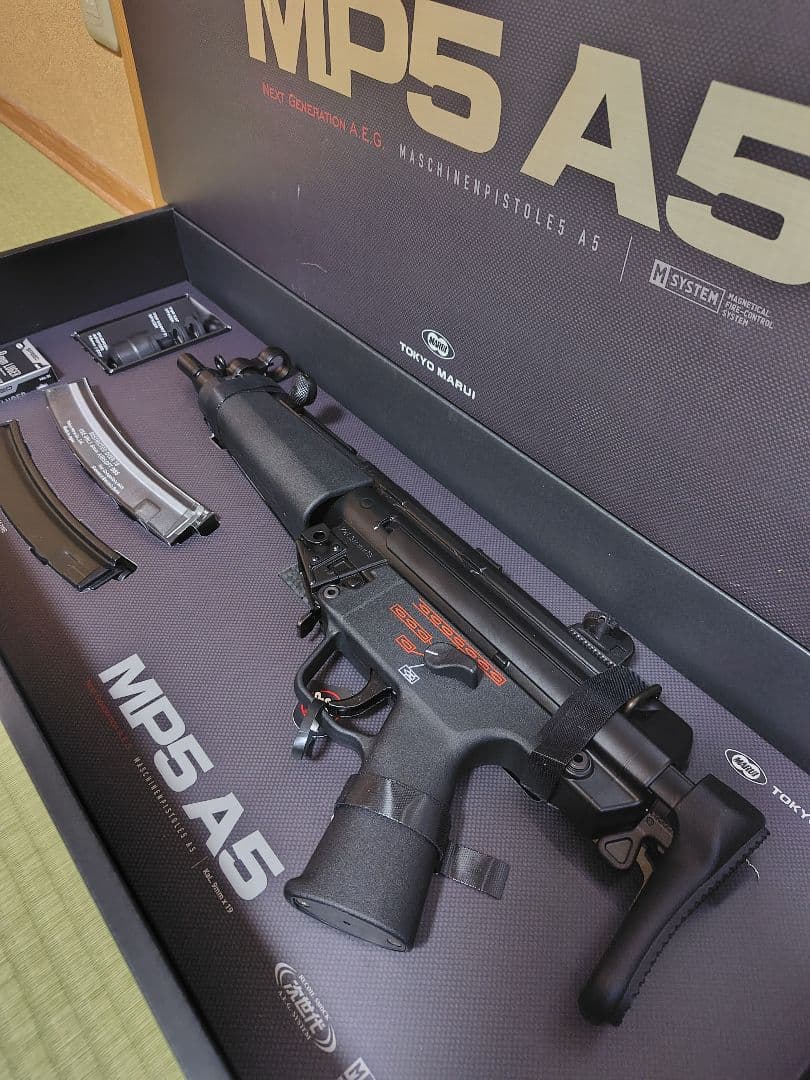 東京　マルイ　H&K MP5 A5 次世代電動ガン　未使用に近い　サブマシンガン