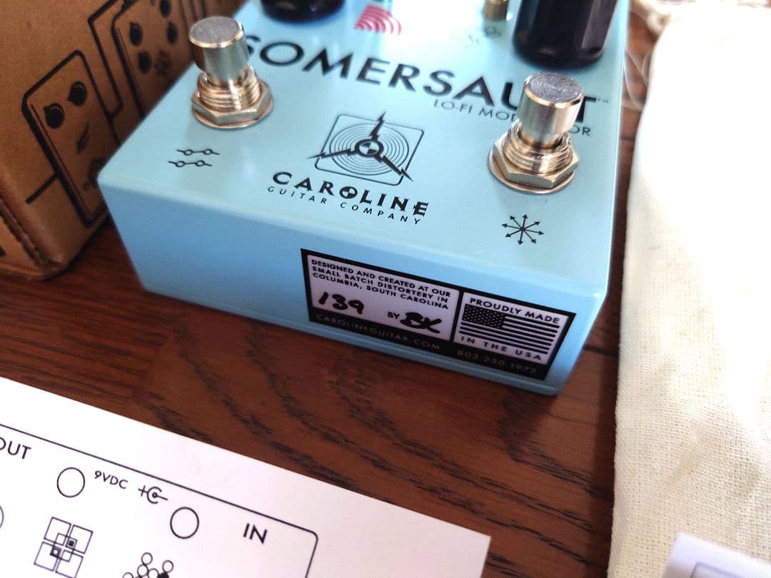 ギター Caroline Guitar Company SOMERSAULT