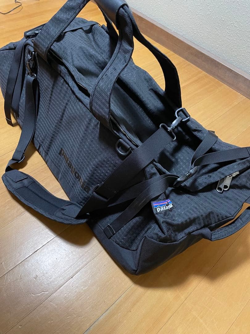 patagonia SHUTTLE DUFFELS 希少レア　特大バック79Ｌ