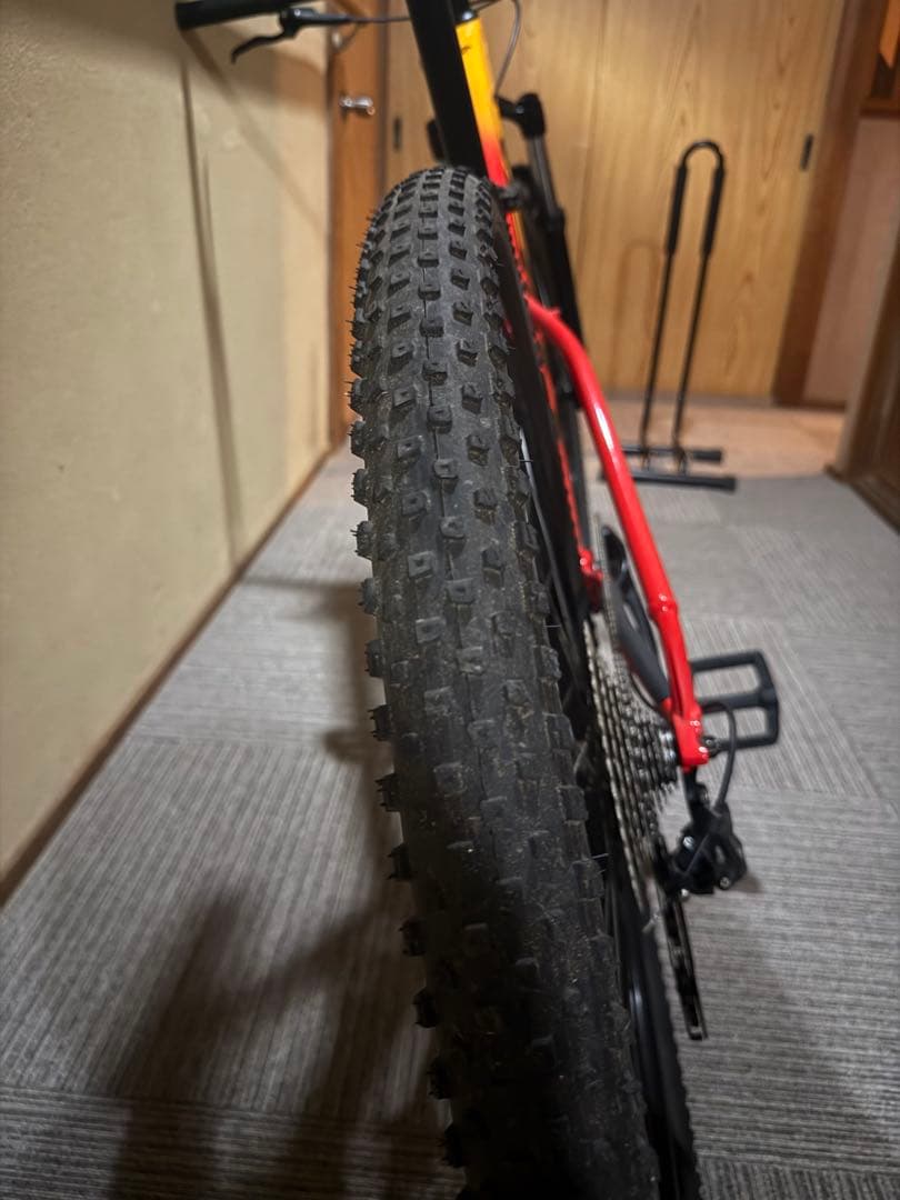 自転車本体 Trek Marlin 7