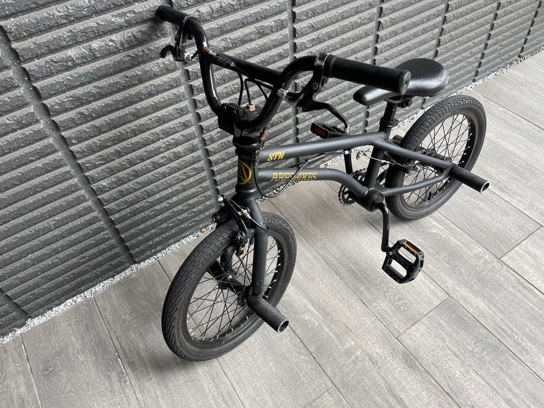 引取り限定　ARESBIKES アーレスバイク　STN16 キッズ　BMX