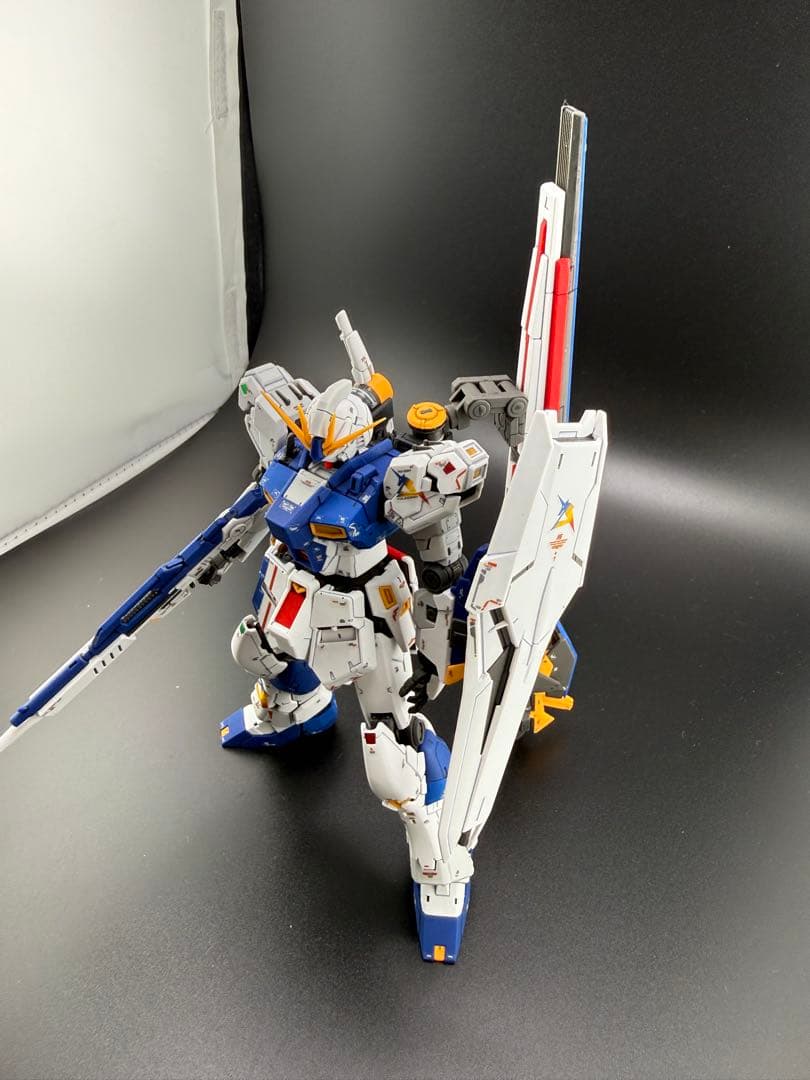 RX-93ff νガンダムRG ガンプラ