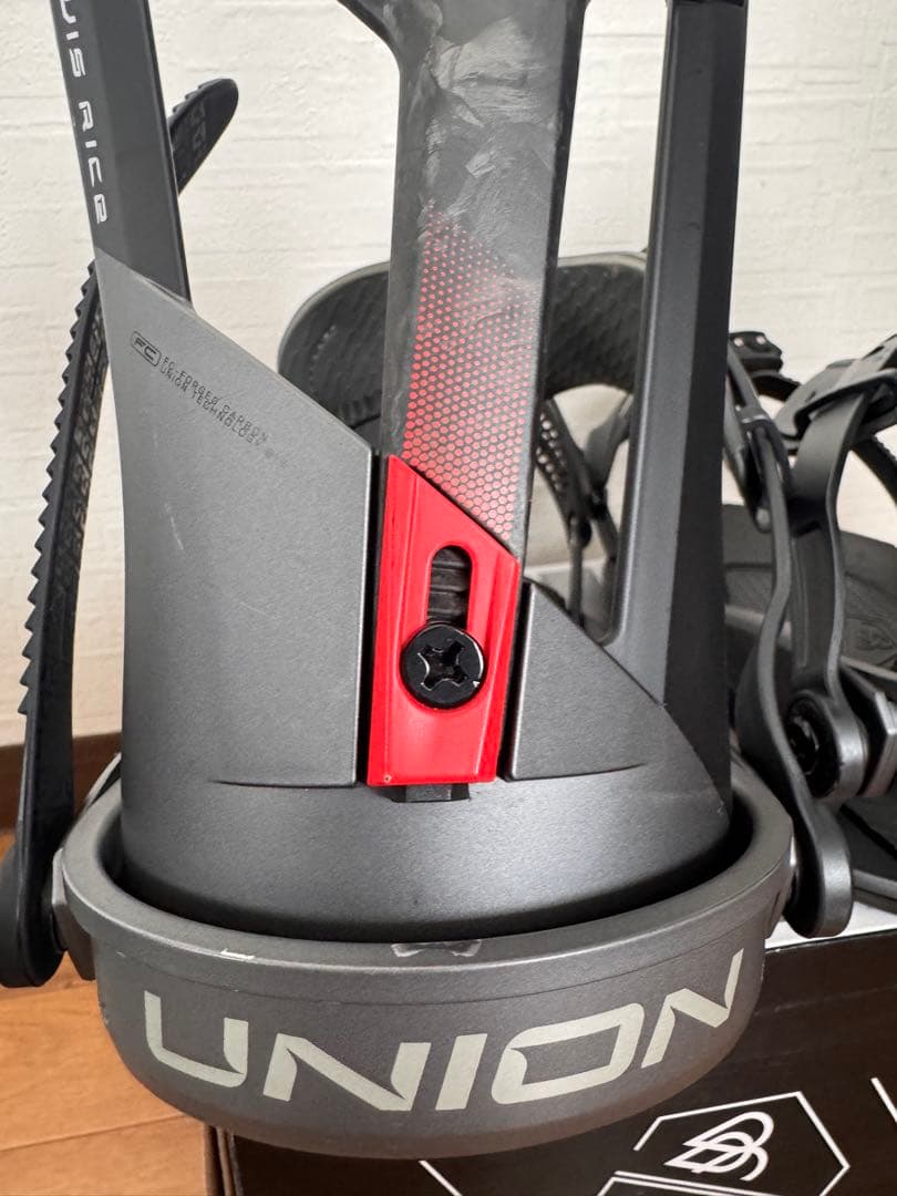 UNION falcor Mサイズ　トラビスライス 23-24