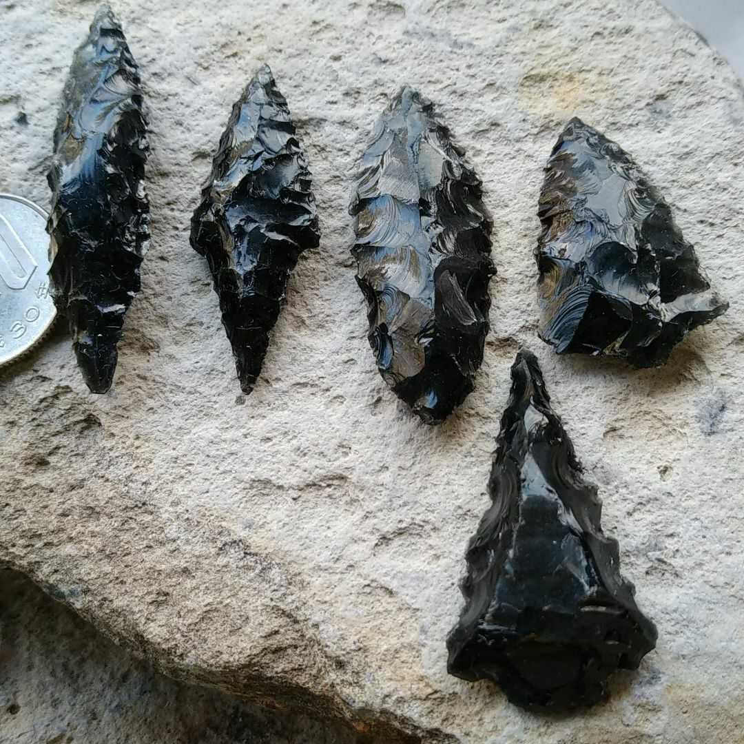 縄文石器　模写　黒曜石　パワーストーン　　211