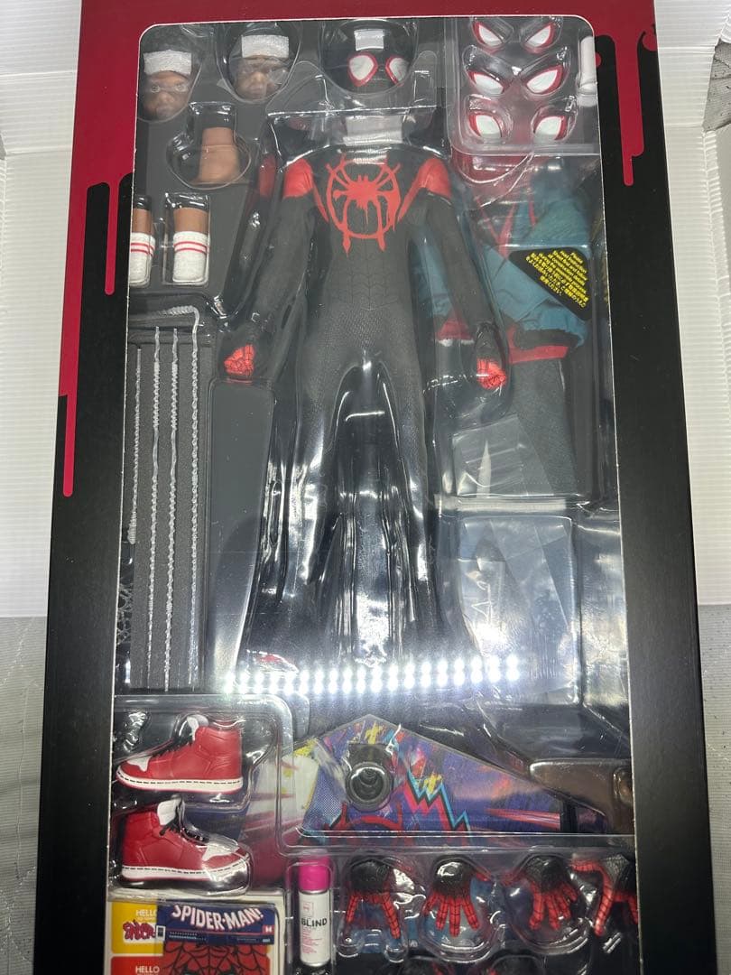 スパイダーマン: イン・ザ・スパイダーバース マイルズ・モラレス ホットトイズ
