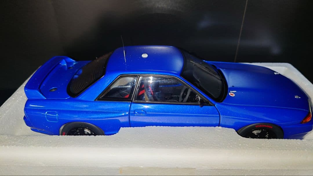 autoart 1/18 日産 スカイライン GTR r32