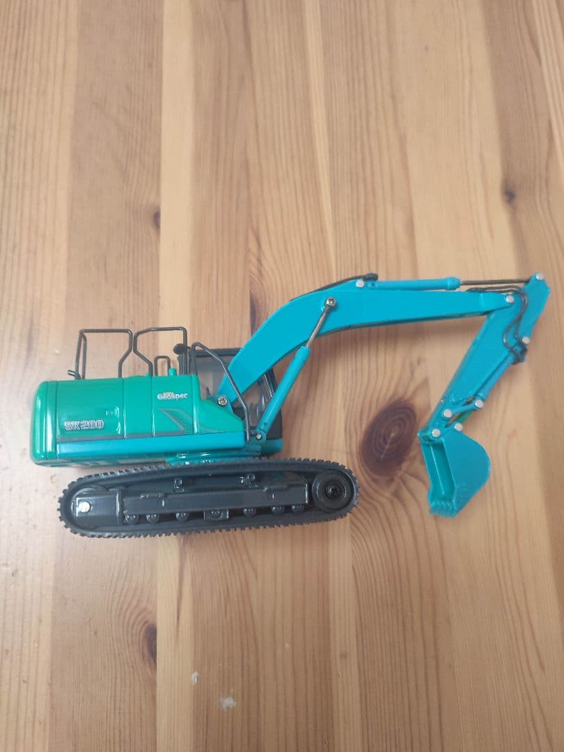 KOBELCO sk200 1/43スケール