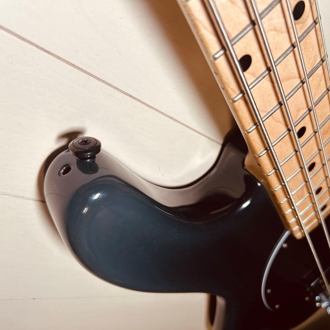 Sterling by Music Man StingRay 4弦エレキベース