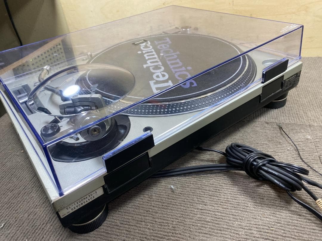 610 technics SL-1200mk3D ターンテーブル