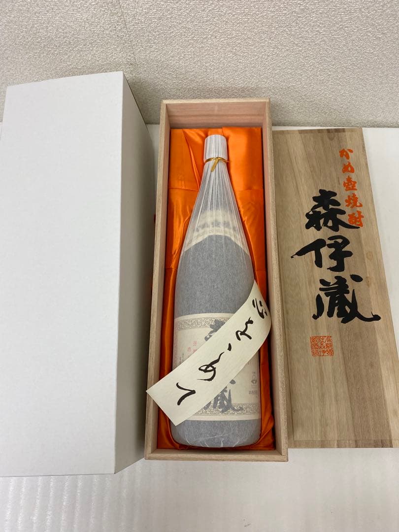 3-2221 かめ壺焼酎　森伊蔵　1,800ml