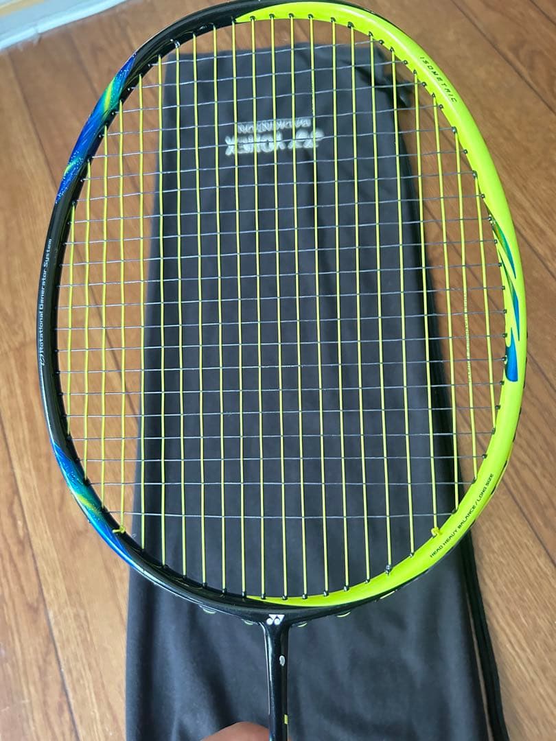 YONEX ASTROX77バドミントンラケット
