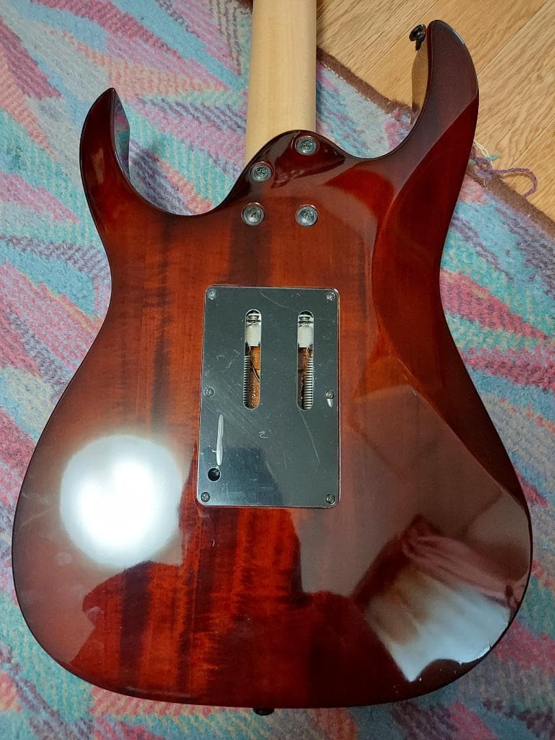 Ibanez RG350QMシリーズ エレキギター サンバースト