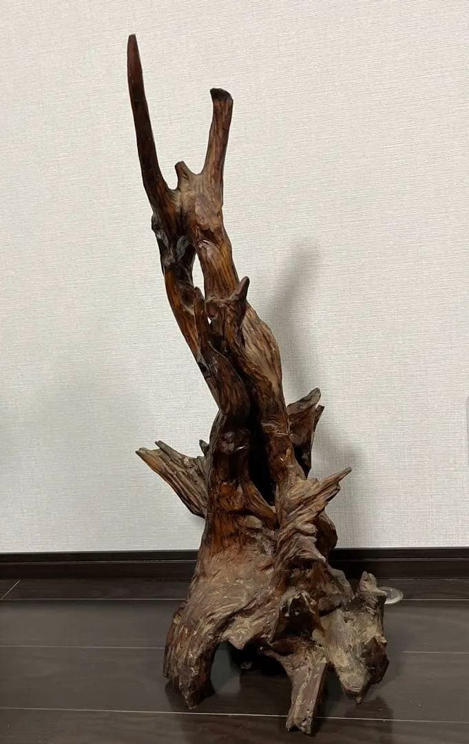 【天然木の置物】　 ＊サイズ（約）：最大幅35cm 、高さ83cm