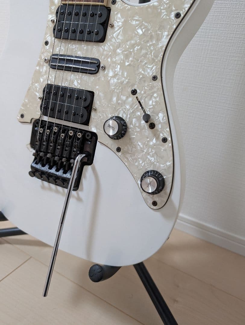 【動作確認済】Ibanez RG350DX 　エレキギター ホワイト