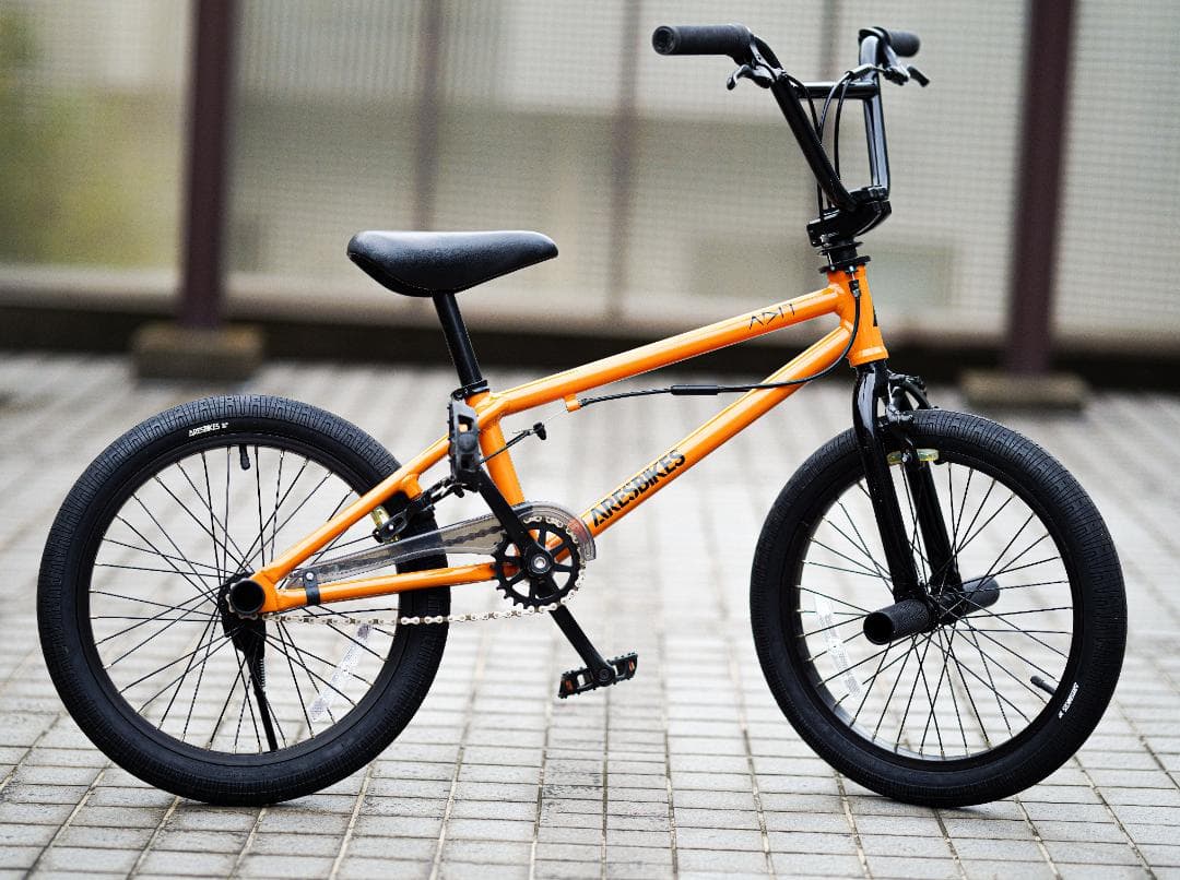ARESBIKES ADIT 18インチ BMX