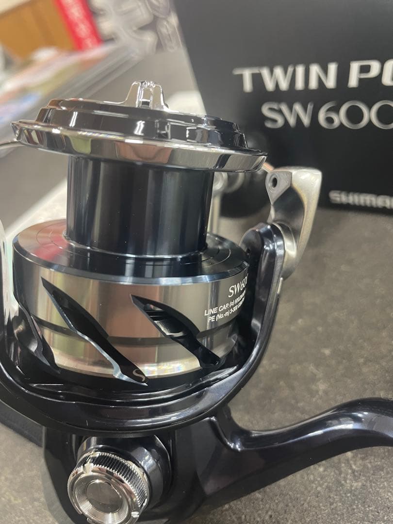 未使用SHIMANO TWIN POWER SW 6000HG 21ツインパワー
