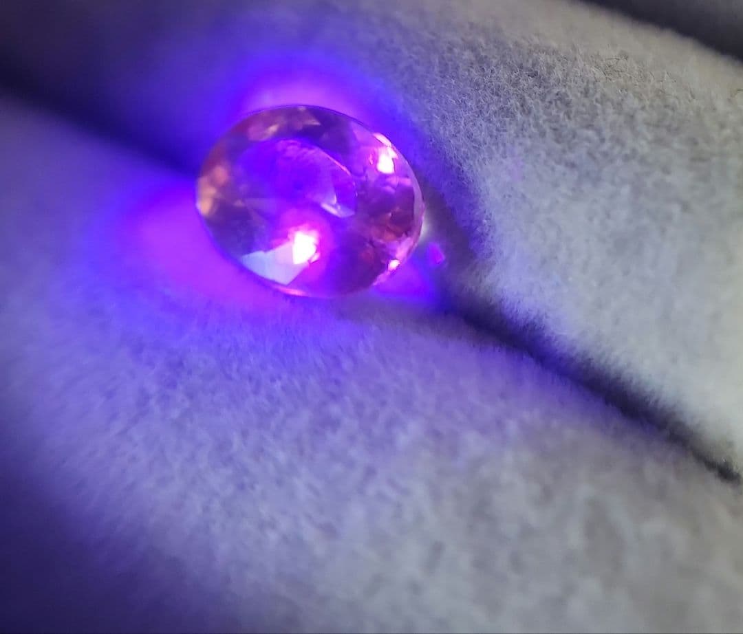 天然インペリアルトパーズ 2.408ct