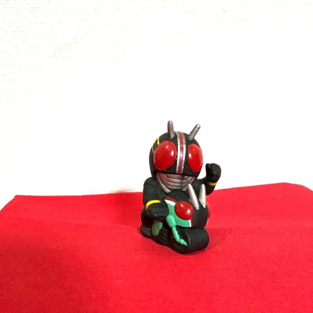仮面ライダーブラック 倉田てつを バトルホッパーフィギュア SHF 真骨彫 黒