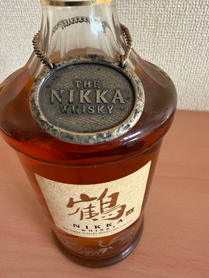 NIKKA ウイスキー 鶴 700ml ニッカウイスキー　スリム