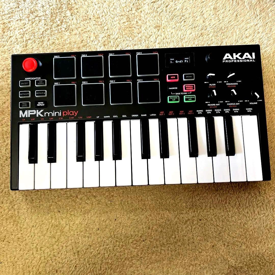 アカイ　AKAI MPK mini play