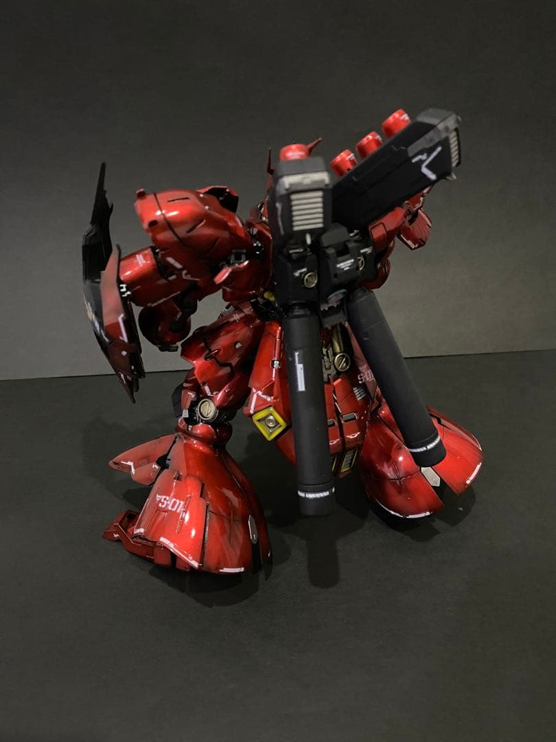ら*ら様 RG 1/144 サザビー　完成品　ジャンク