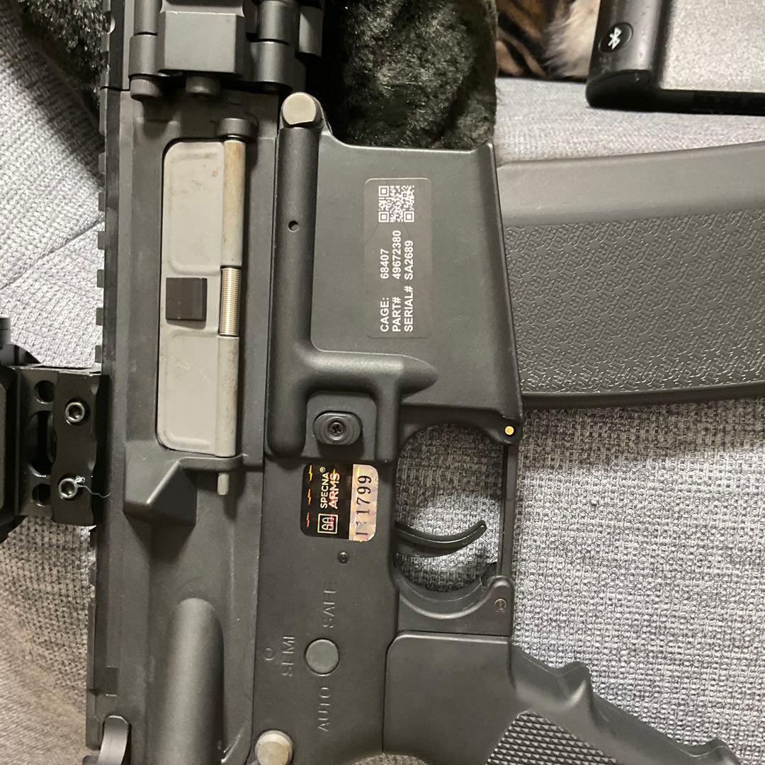 ニ*ム様 DANIEL DEFENSE 電動ガン m4