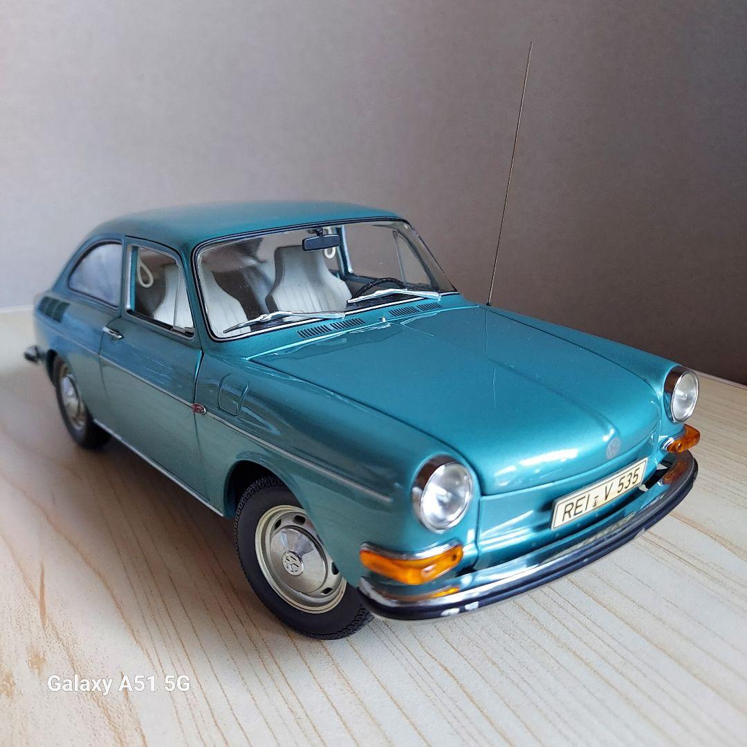 1/18 VW 1600 TL・1970 ミニチャンプス