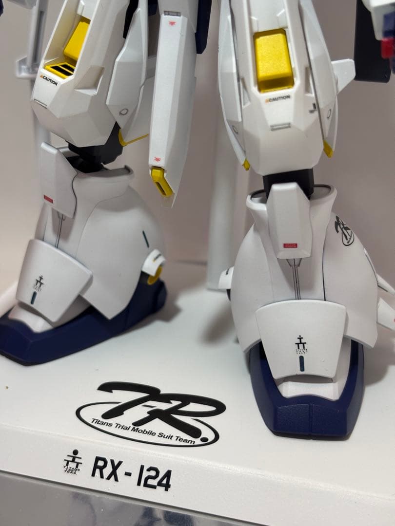 HG RX-124ガンダムTR-6〈ハイザックII〉塗装完成品
