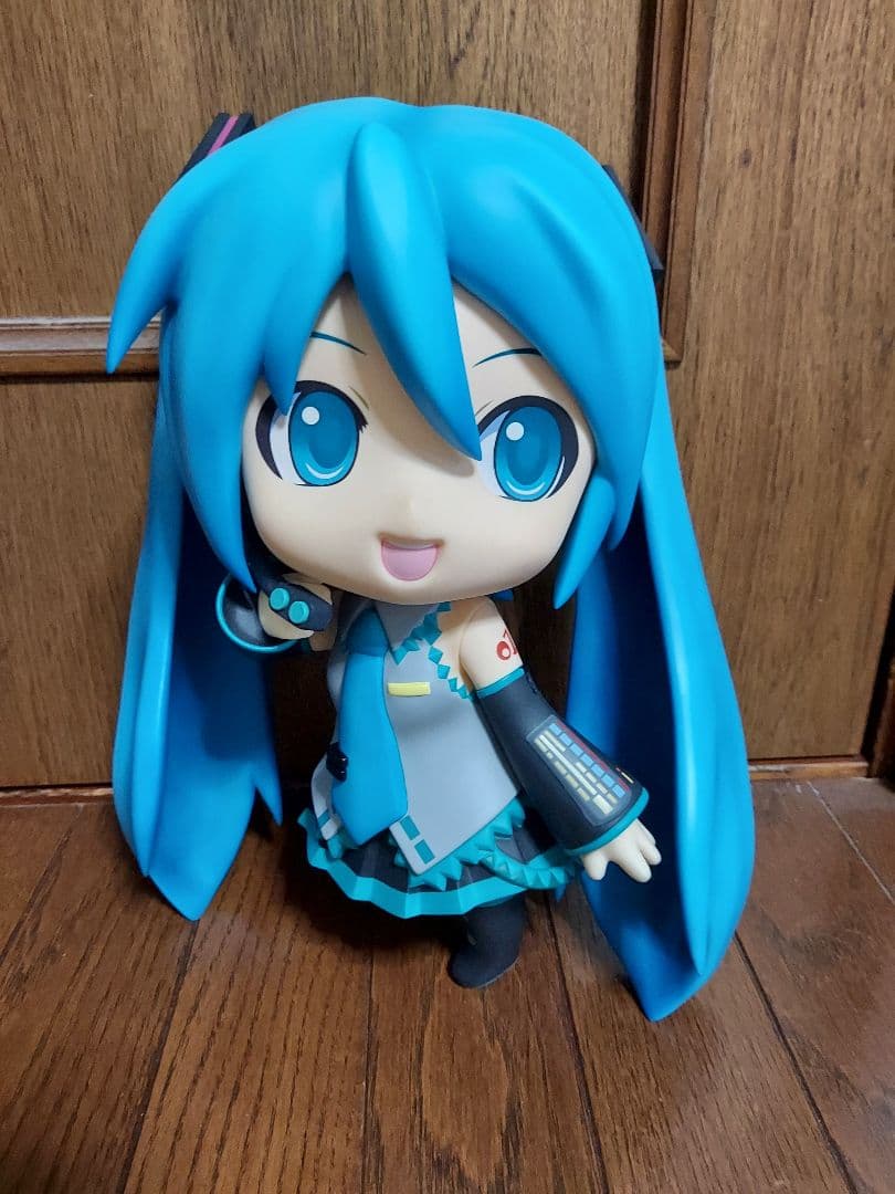 中古品　ねんどろいどぷらす じゃんぼ初音ミク グッズマくじ A賞