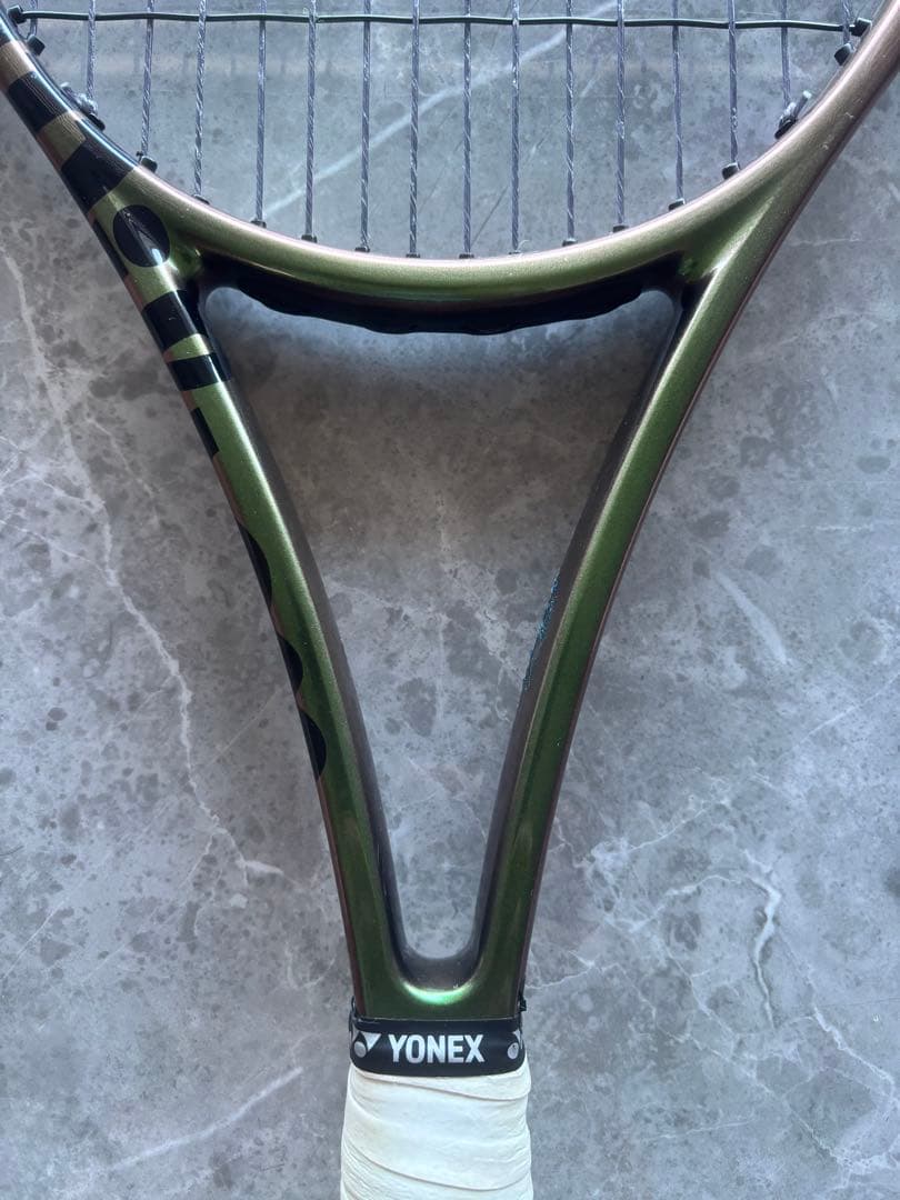 Wilson Blade H22 98 18/20 G4 プロストック