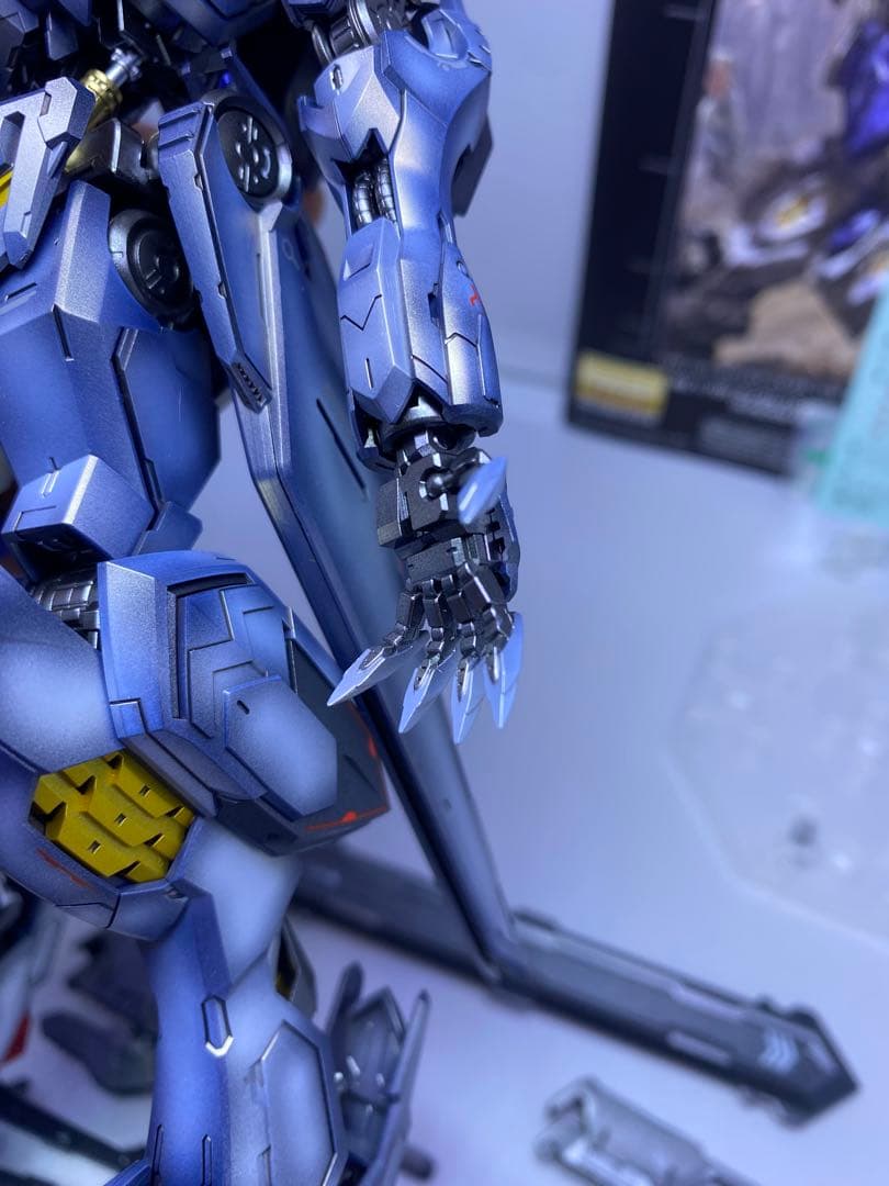 MG ガンダムバルバトスルプス 塗装済み完成品 ガンプラ