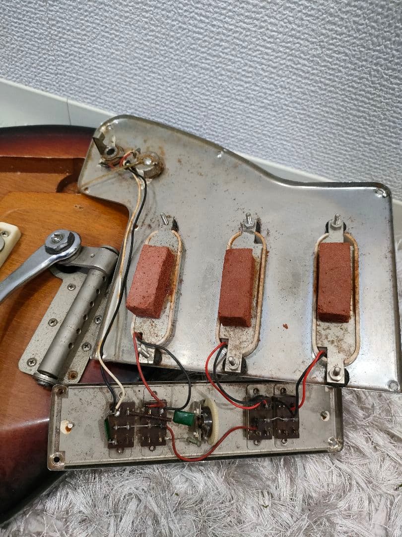 60年代 GUYATONE LG-130T ボディのみ ジャンク品