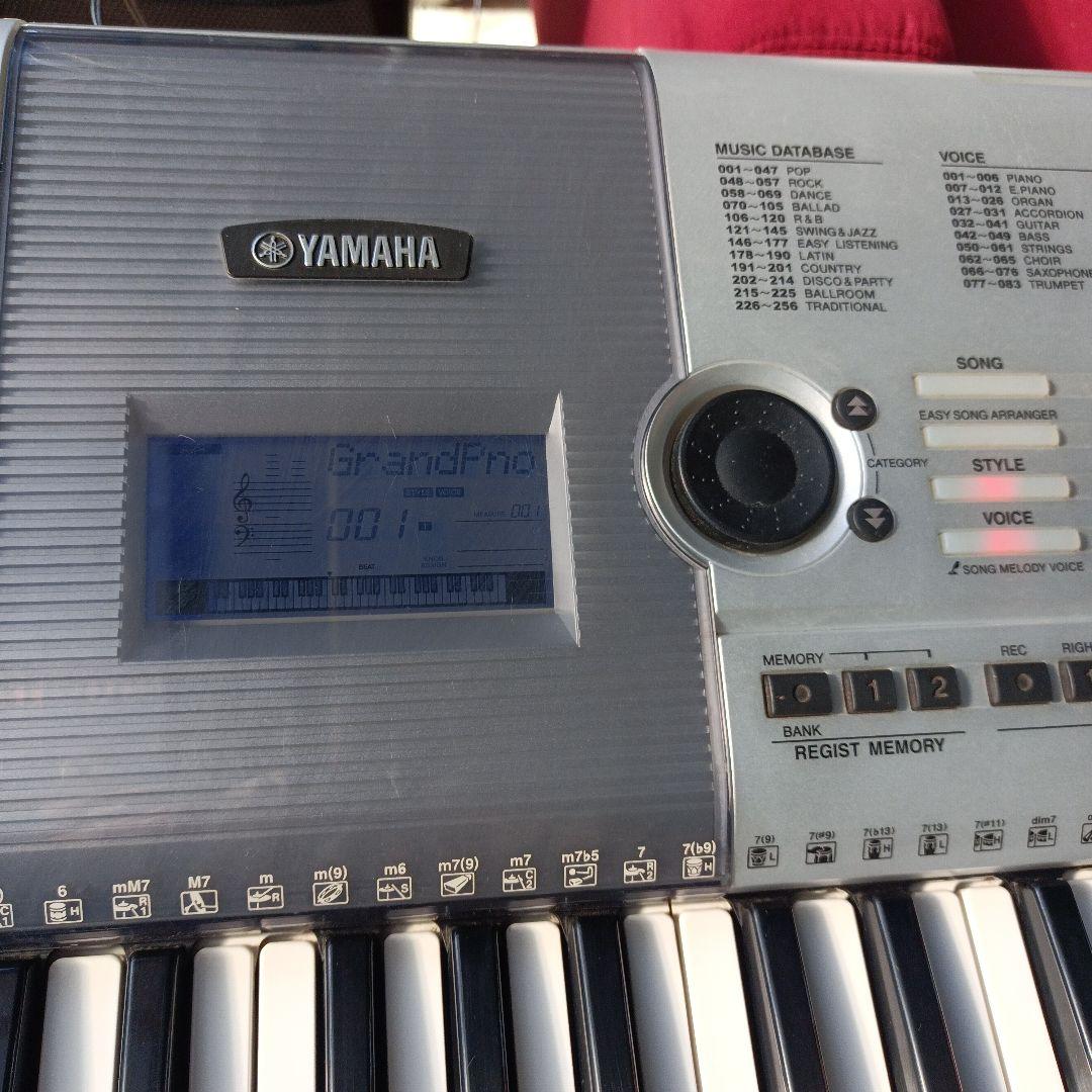 Yamaha PSR-E403 内蔵スピーカー付き